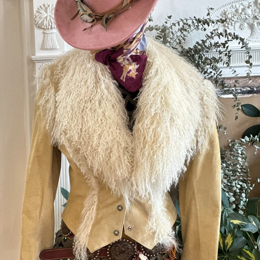 Renegade Ren Ellie Mongolian Sheepskin Collar - Gem